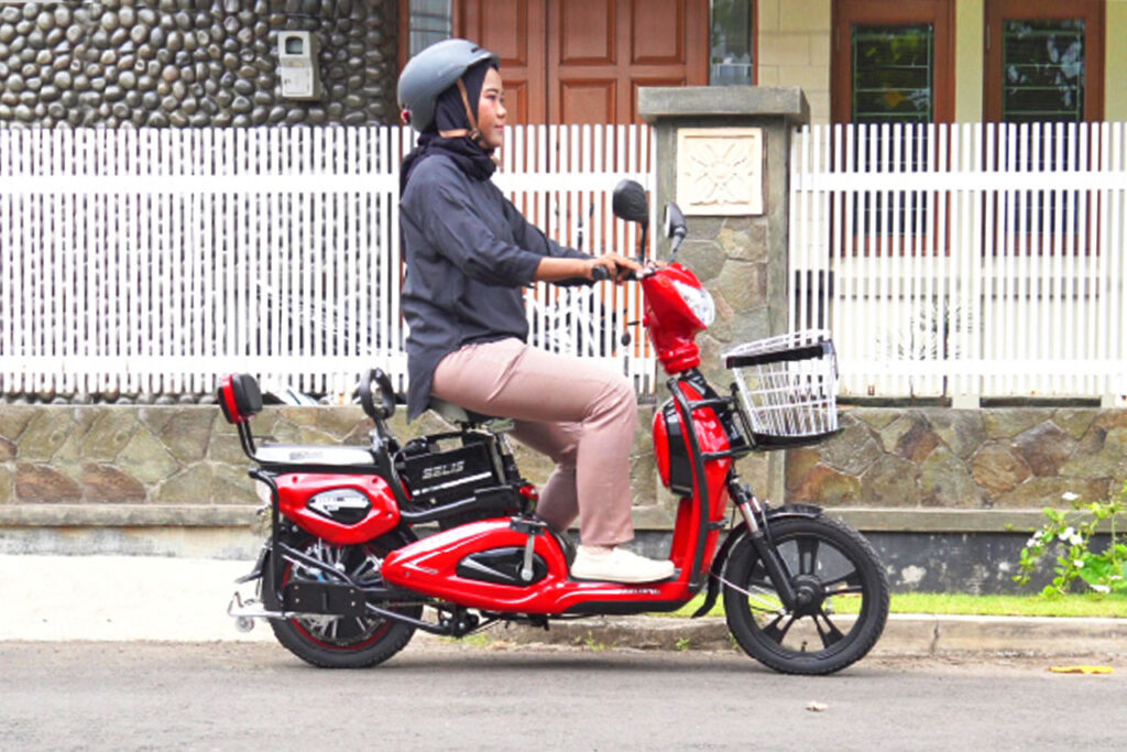Ketahui Spesifikasi Sepeda Listrik Selis untuk Kenyamanan dan Gaya ...