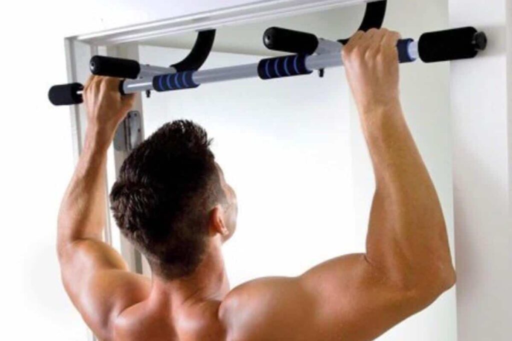 Punya Ruang Sempit? Ini Pilihan Alat Pull Up Portable yang Pas!